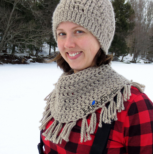 Ravelry: Six Round Cowl pattern by Alicia English