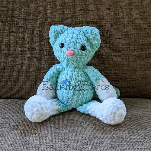 Ravelry: Cuddle Buddy Cat pattern by Alicia English