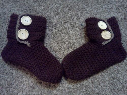 Ravelry: Slipper Boots pattern by Denisse Esparza