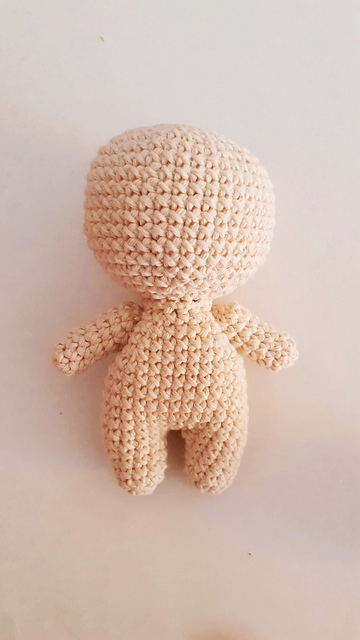 Ravelry: Cuerpo Base Amigurumi estilo Chibi pattern by Ana Clara Castro