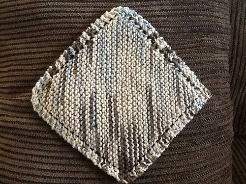Ravelry: Sugar & Cream Dish Cloth pattern by Diana Lee