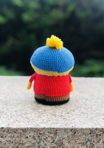 Ravelry: Eric Cartman South Park pattern by Chonkarumi Oysta
