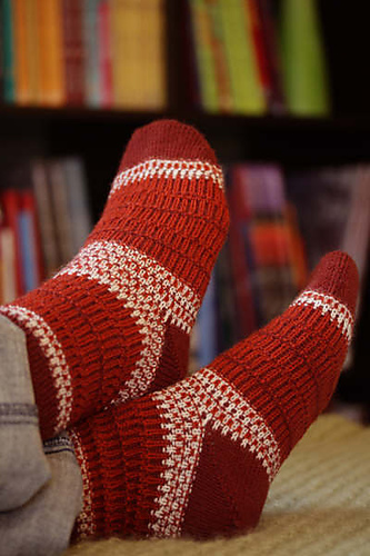 Ravelry: Naniboujou pattern by Chrissy Gardiner