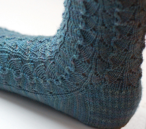 Ravelry: Moonflower pattern by Chrissy Gardiner