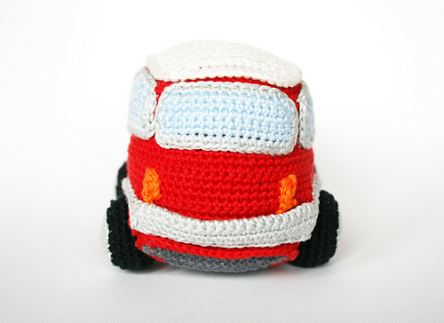 Ravelry: Little red car pattern by Christel Krukkert