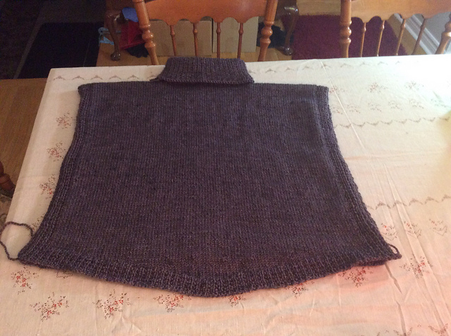 Ravelry: TheLadyLovesRed's Azel Pullover