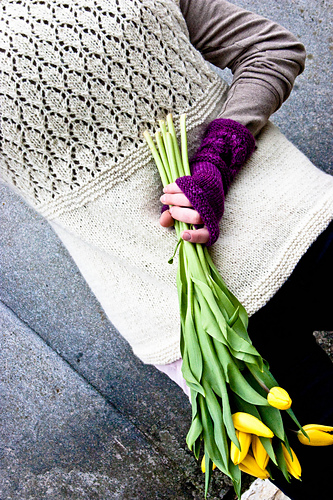 Ravelry: Lamb's Lace Mitts pattern by Christina Wall
