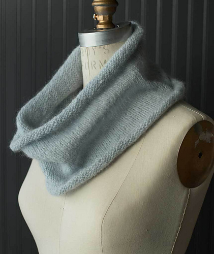Ravelry: Very Gifted Cowl pattern by Churchmouse Yarns and Teas