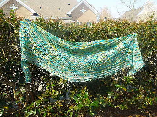 Ravelry: Faith Shawl pattern by Callmade