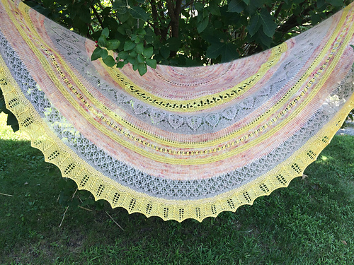 Ravelry: Beauty Queen pattern by Cally Monster
