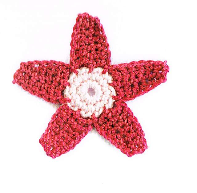 Ravelry: Star Flower pattern by Claire Crompton