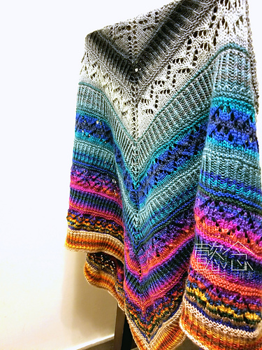 Ravelry: Engorgio pattern by Crazy Clare