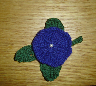 Ravelry: Large Ruffle Flower pattern by Nicky Epstein