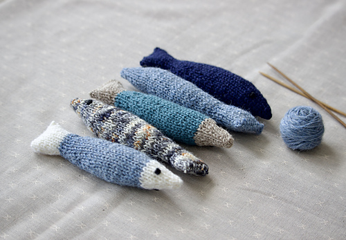 Ravelry: Little Knit Fish pattern by Teresa Runnett