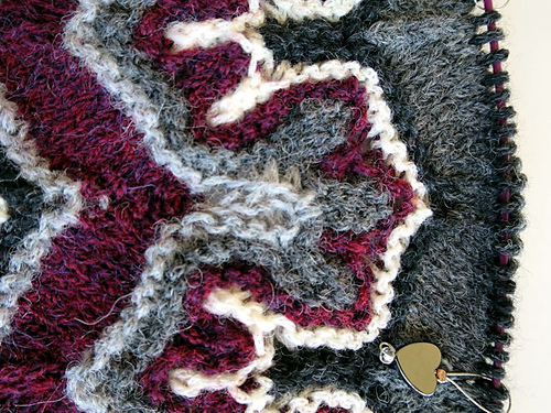 Ravelry: Fox Paws pattern by Xandy Peters
