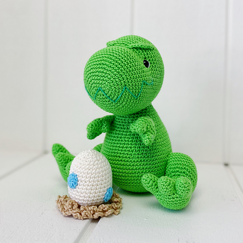 Ravelry: Tex the T-Rex pattern by Sundot Attack