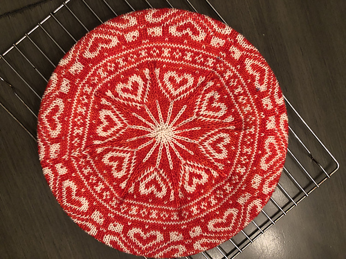 Ravelry: Norwegian Selbu Rose Beret pattern by Jolijn Copier Designs