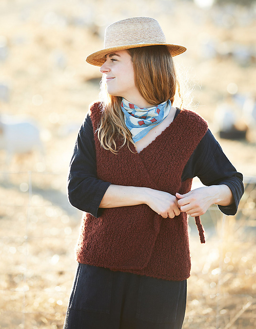 Ravelry: Juniper pattern by Julie Weisenberger