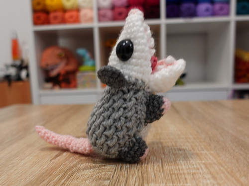 Ravelry: Screaming Opossum pattern by Kylie Slee