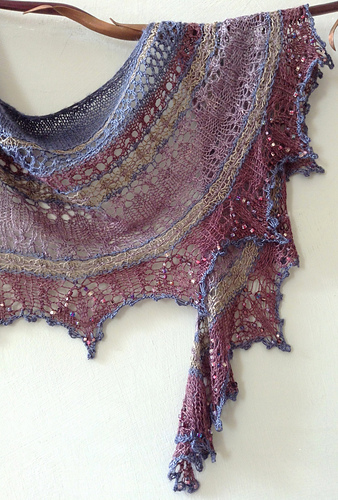 Ravelry: Changeling pattern by Boo Knits