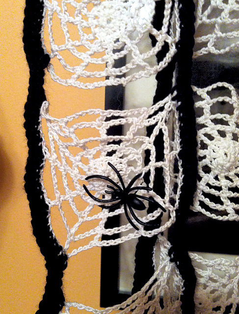 Ravelry: coricutecore's Spider Web Scarf