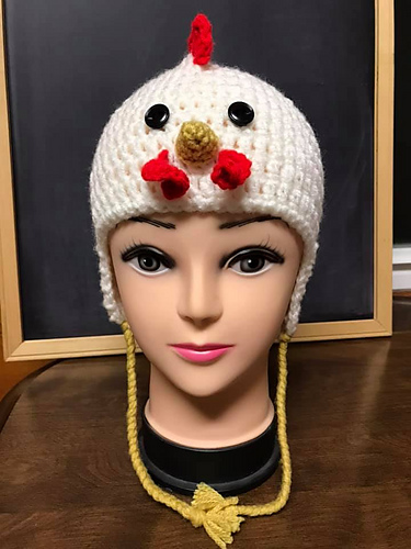 Ravelry: Chicken Hen Hat pattern by Corinna Varilek