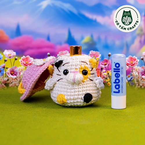 Ravelry: Calico Cat Lip Balm Keychain pattern by Vo Do Huyen Trang