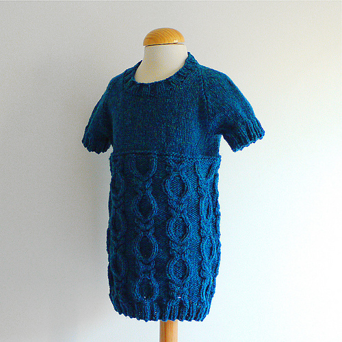 Ravelry: Knitted Tunic for Girls - Ocean pattern by Kyoko Nakayoshi