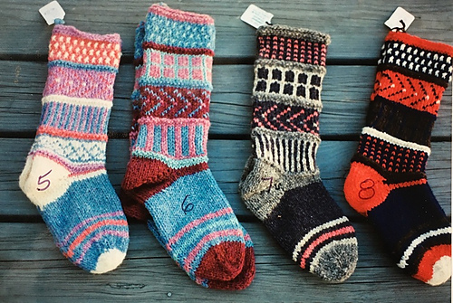 Ravelry: Countrywool's Fireside Socks pattern by Claudia Krisniski