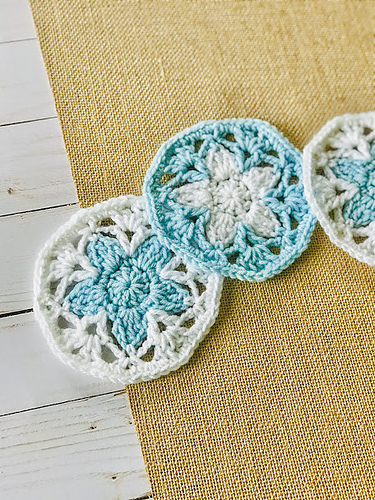 Ravelry: Forget-Me-Not Coasters pattern by Rachel Counts