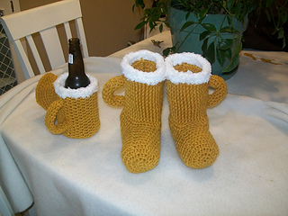 Ravelry: Beer slipper pattern, Beer mitt pattern by DWC