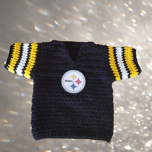 Ravelry: Baby football outfit pattern by DWC