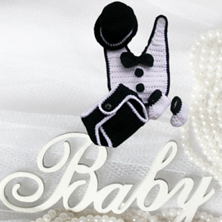 Ravelry: black and white tux, #32 pattern by DWC