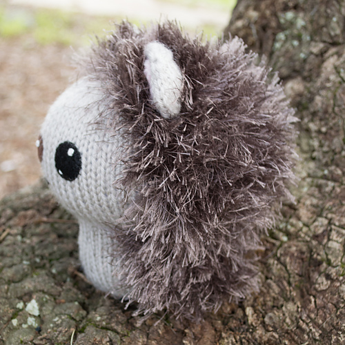 Ravelry: Knit Hedgehog, 8 inch pattern by Lisa Eberhart