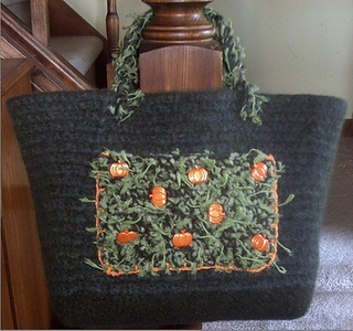 Ravelry: Felted Pumpkin Patch Handbag pattern by Carrie Pechtel