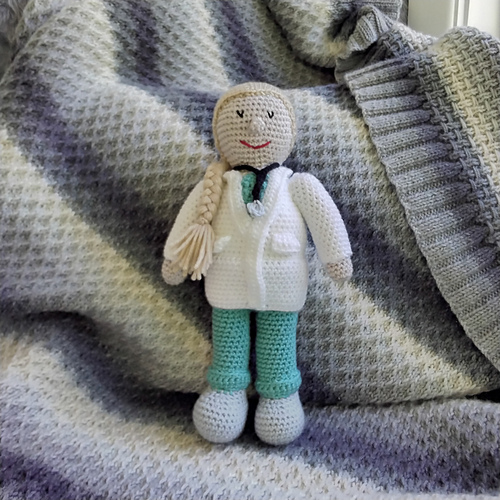 Ravelry: Crochet Doctor pattern by Jenny Ryan