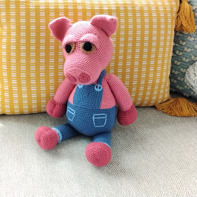 Ravelry: Crochet Ziggy the Piggy pattern by Jenny Ryan