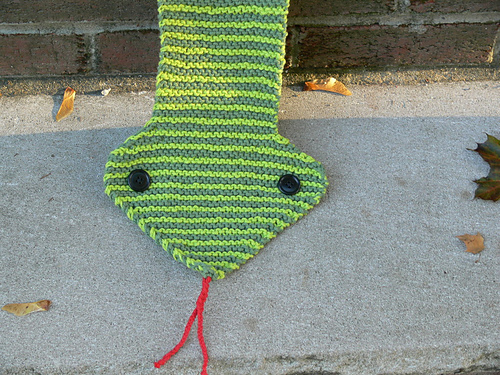 Ravelry: Garter Snake Scarf pattern by Krista Granger
