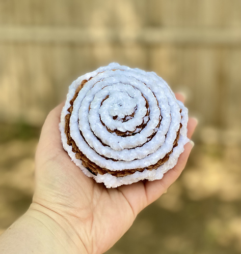 Ravelry: Amigurumi Cinnamon Roll pattern by Crafty Kitty Crochet