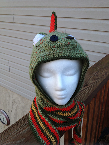 Ravelry: Dino the Dinosaur Scarf with Bonus Dino Foot Print pattern by ...