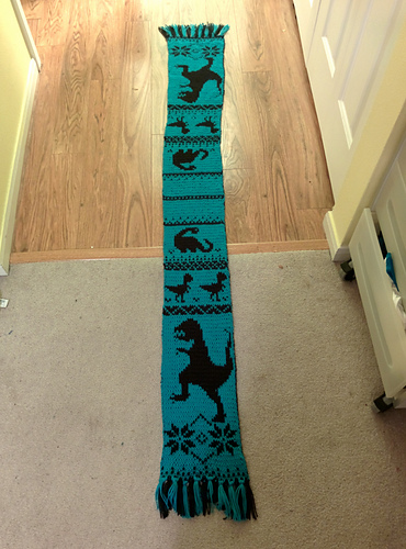 Ravelry: Dinosaur Scarf pattern by Erin Heinz