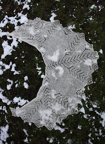 Ravelry: Snow Crystal pattern by Mia Rinde