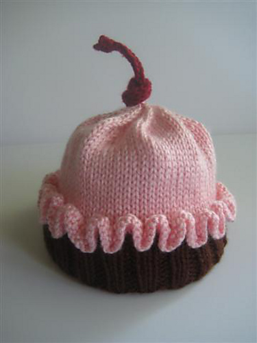 Ravelry: Cupcake Hat pattern by Lori Sands