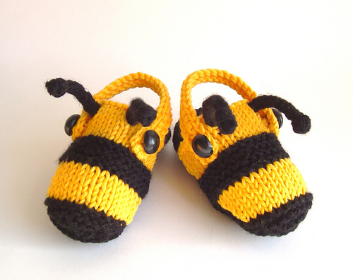 Ravelry: Baby Bee Sandals pattern by Caroline Brooke