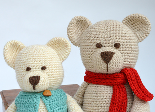 Ravelry: Bertie Bear pattern by Caroline Brooke