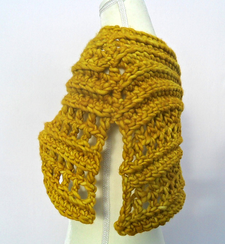 Ravelry: Sunburst Crop Poncho pattern by CreateByHands