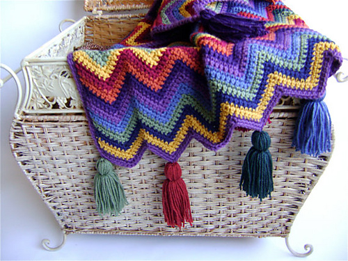 Ravelry: Chevron Ripple Baby Blanket pattern by Sheila Zachariae