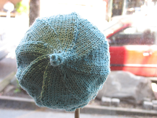 Ravelry: Aston pattern by Stitch Therapy Brooklyn