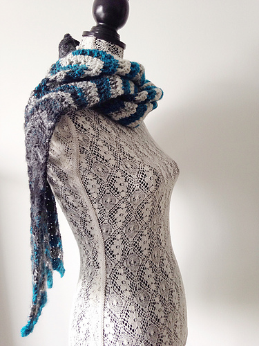 Ravelry: Cascading Gradient Scarf pattern by Cristyn B