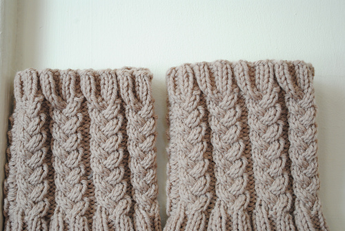 Ravelry: Autumn Crisp Cuffs pattern by Corinne Cunningham